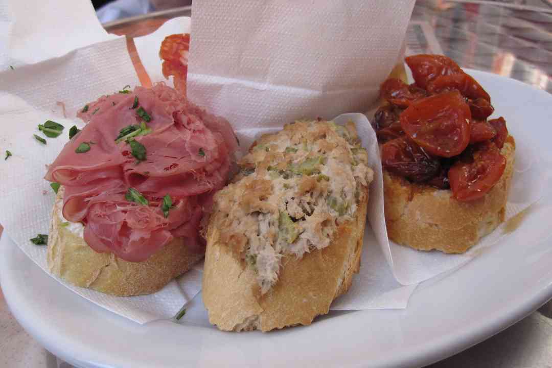 9 Quintessential European Culinary Experiences - Days to Come