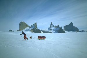 Meet Explorer Ann Bancroft: The 1st Woman to Ski Across Antarctica ...