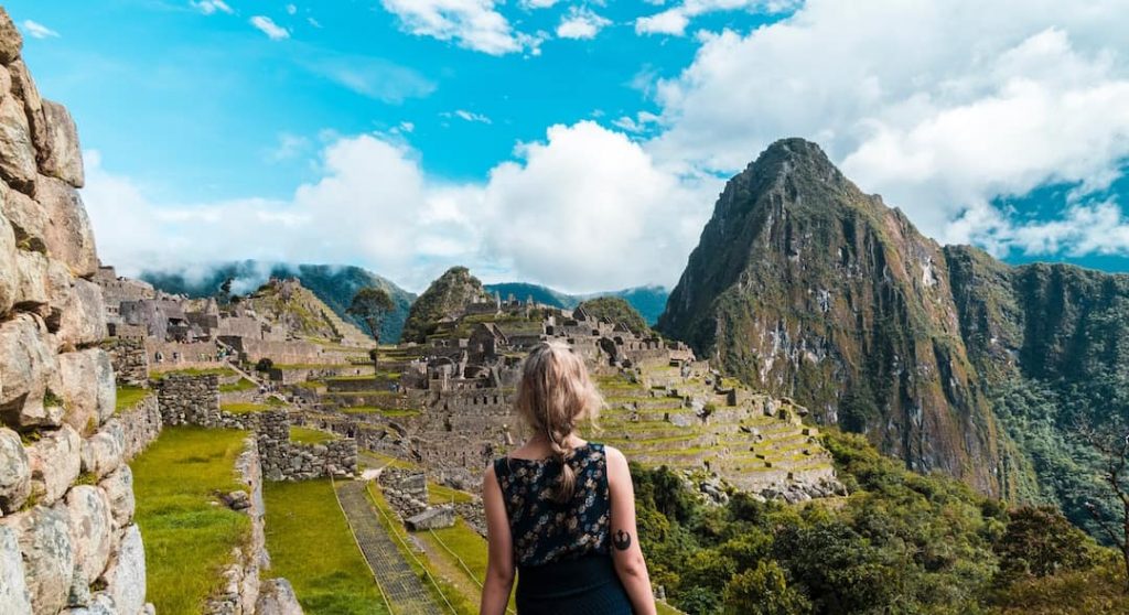Machu Picchu vs. Chichen Itza: How to Decide - Days to Come