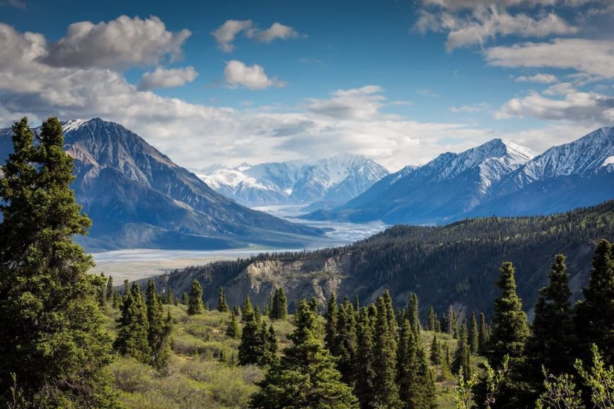 7 of the Best Places to Go For Solitude - Days to Come