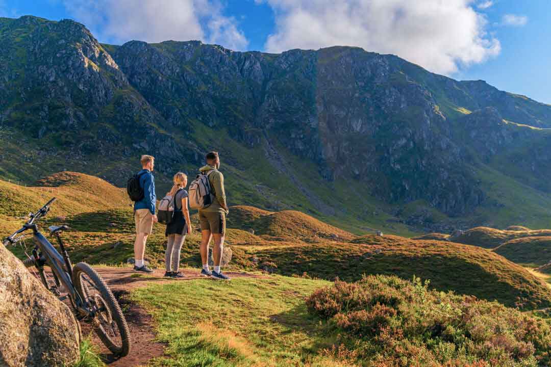 Scotland Is Calling: 3 Reasons Why You Need to Visit - Days to Come